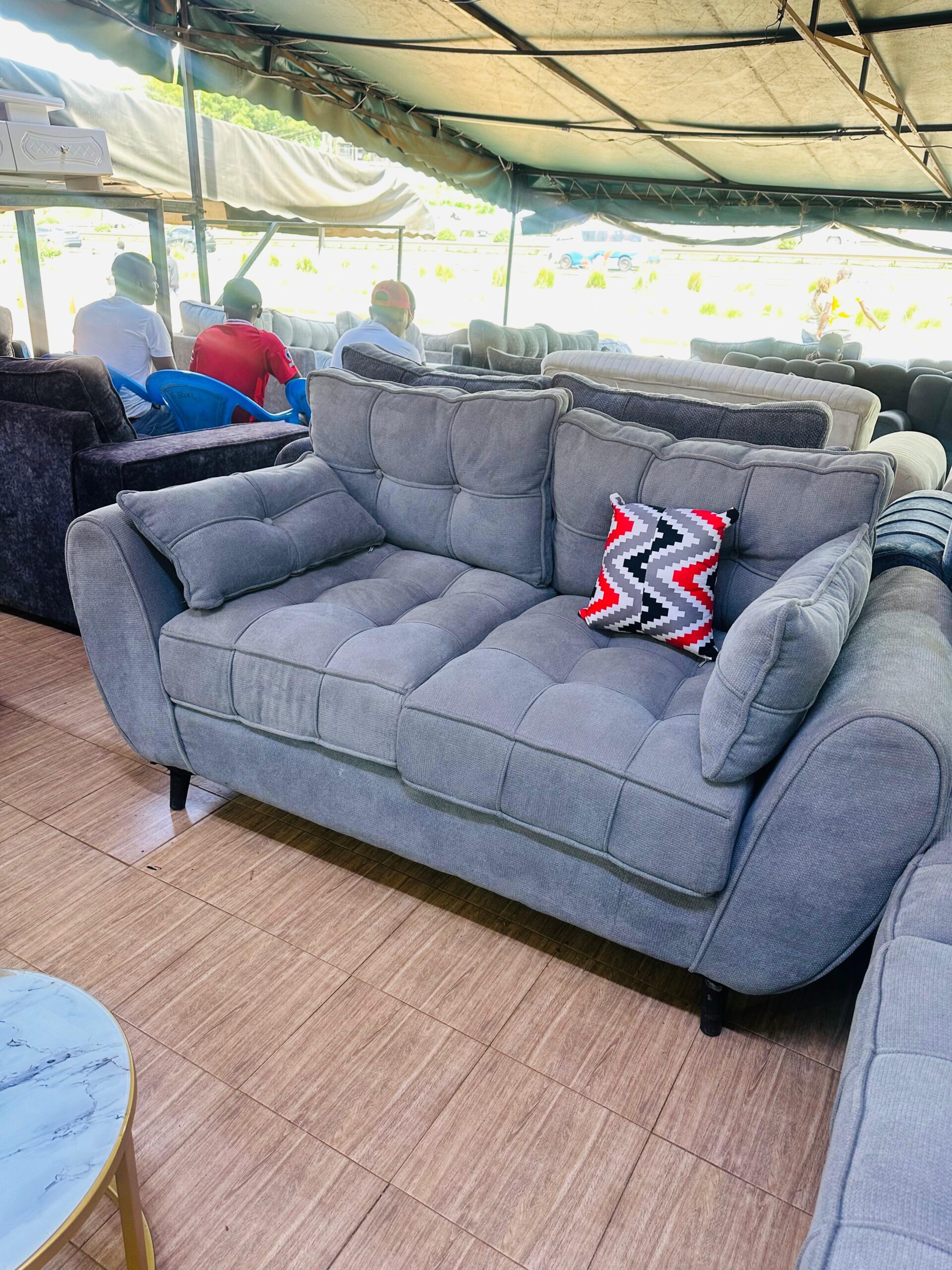 2-Seater modern butterfly Sofa Design - Spring cushions Customizable to ...