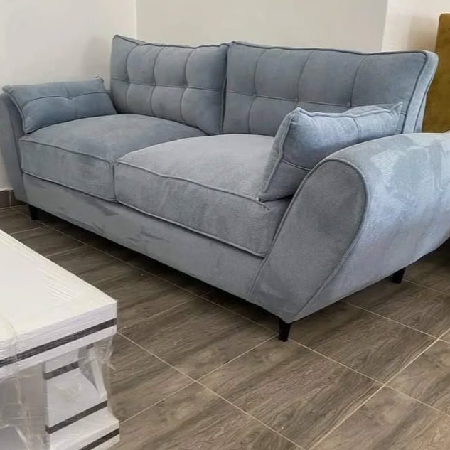 3-Seater Tufted Butterfly Sofa Design with Cushioned Armrests &Spring ...